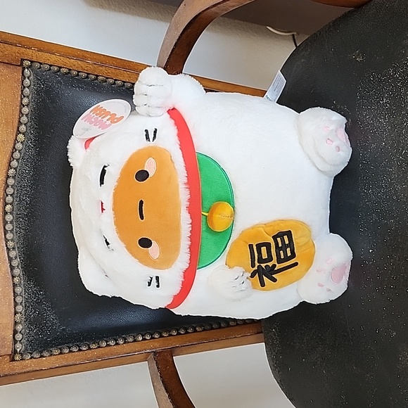 Smoko | Toys | Nwt Smoko Lucky Cat Tayto Mochi Plush | Poshmark